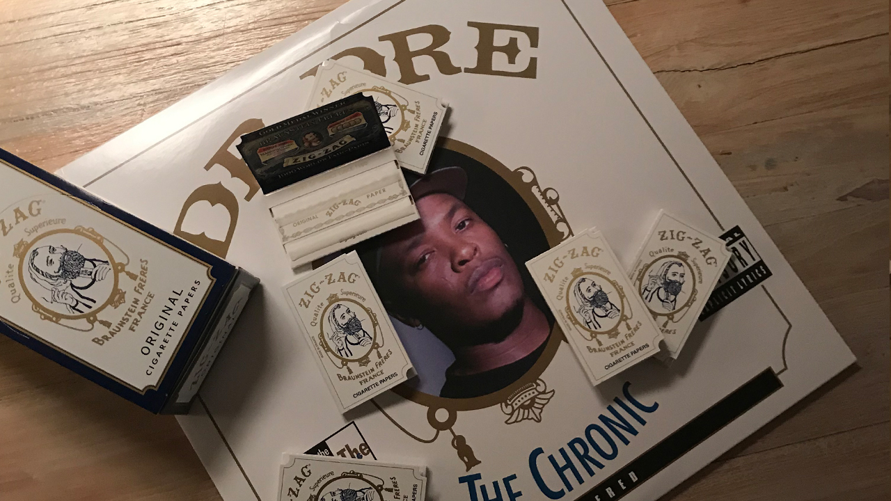 Dr Dre - The Chronic - Underthecovers.nl